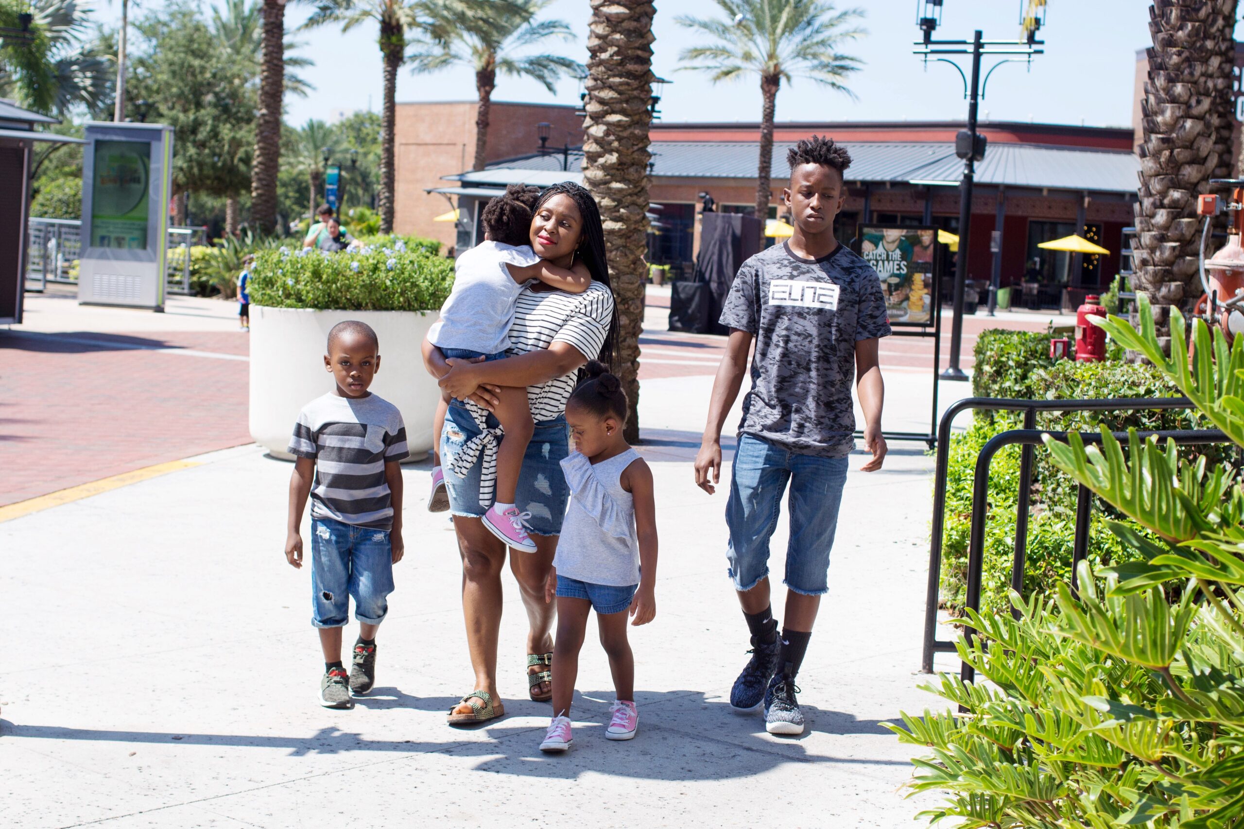 6 Essential People Every Mom Needs in Her Support System